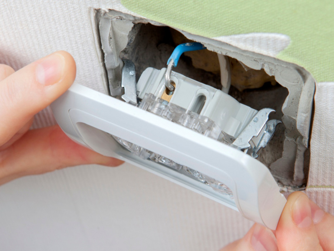 Outlet Installation and Replacement | Philadelphia, PA | GEN3 Electric ...